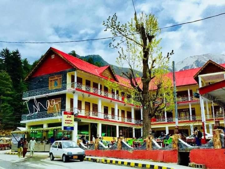 Saif ul Malook Hotel Naran - Pak Tours