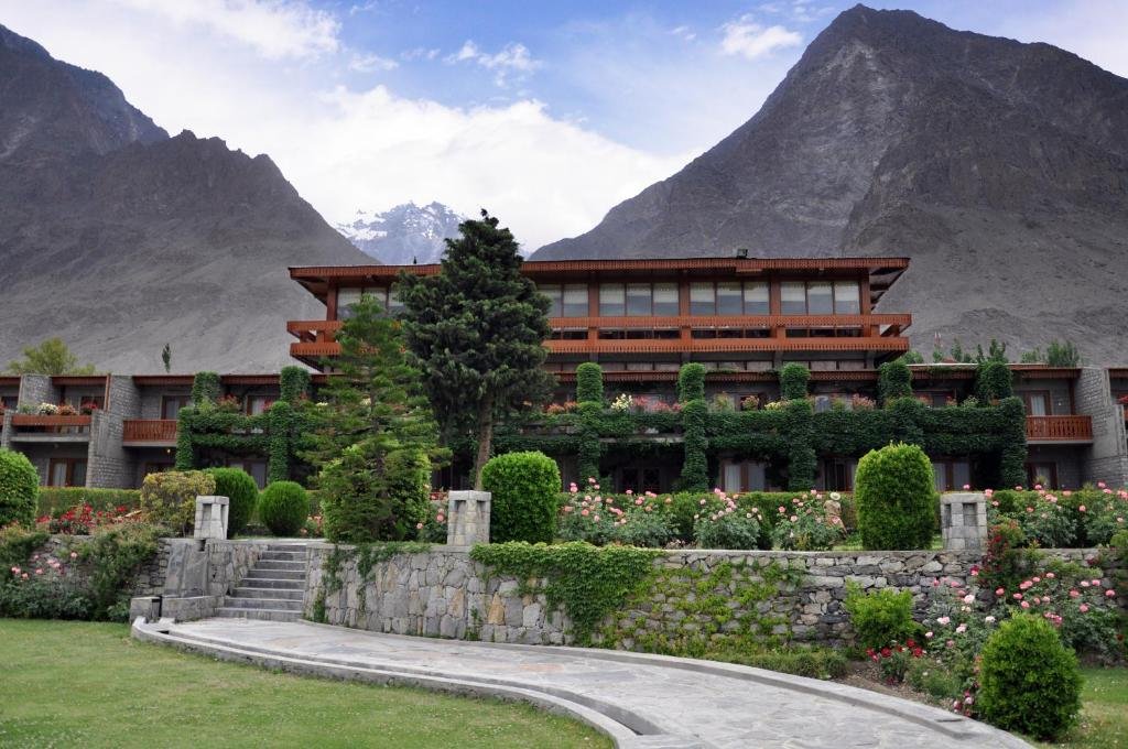 Gilgit Serena Hotel – Luxury Stay in Northern Mountains
