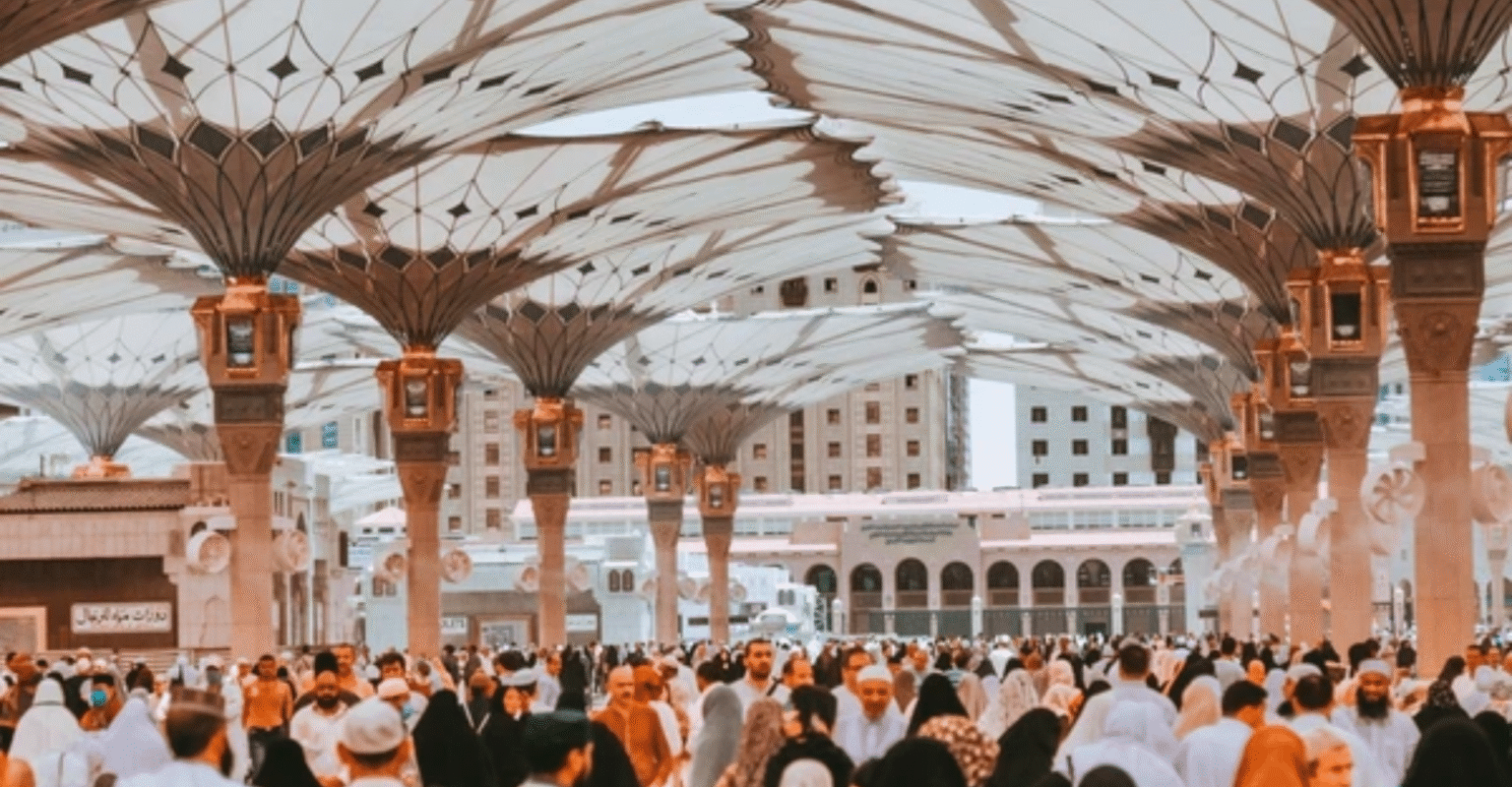 Umrah Packages from pakistan 2026 at reasonable price